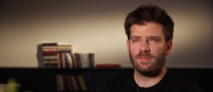 (VIDEO) Viktor Marković: Borio sam se da ostanem kod roditelja - Nova ...